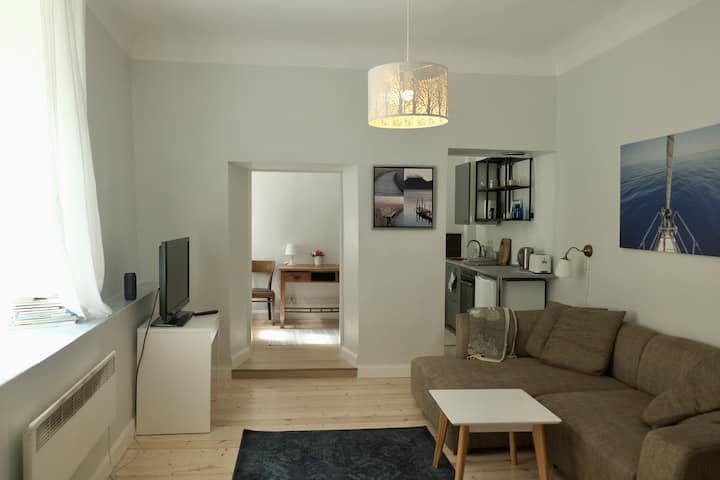 Little Sweet Apartment In Old Town - Tallinn