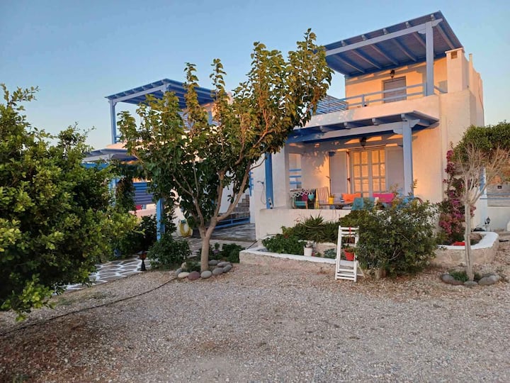 The Blue Paradise - 米洛斯島