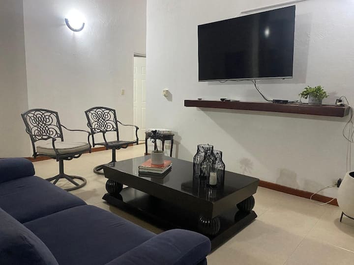 Cómoda Casa Familiar En Anapoima - Anapoima
