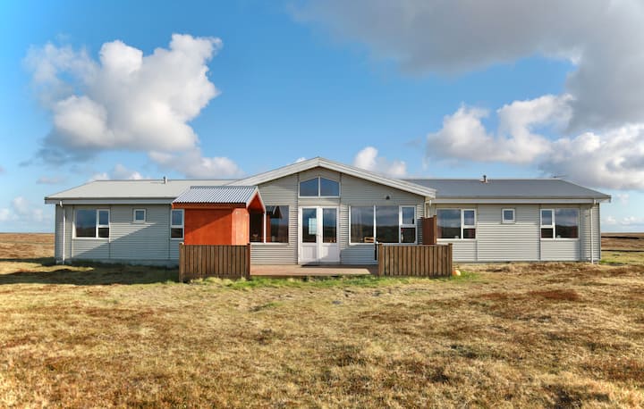 Eldhraun Holiday Home , Eight Bedroom - Iceland