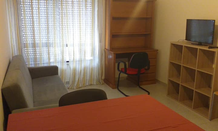 Apartamento Em "Alfragide Norte, Grandes Empresas" - Amadora