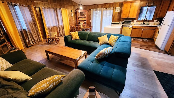 Bridgehouse: Quiet, Spacious Cabin With Media Room - Yosemite National Park, CA