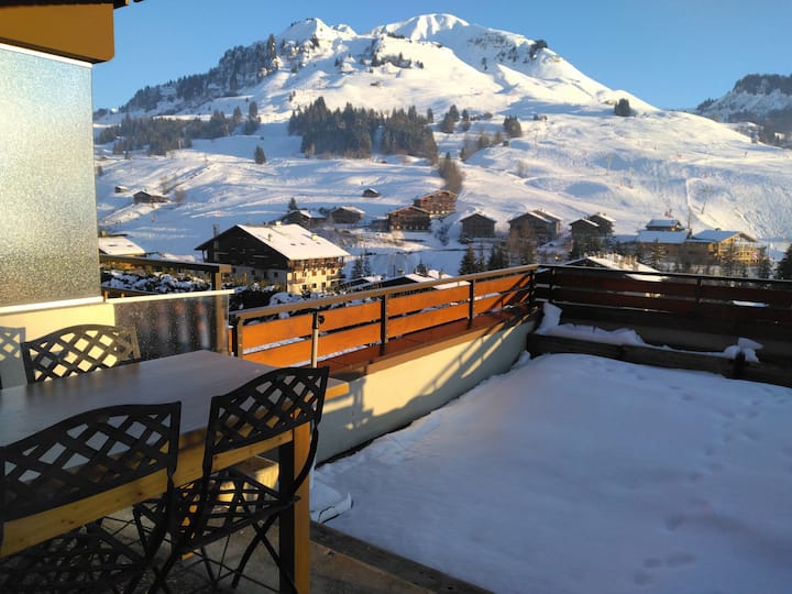 Grand-bornand / Beau Studio-terrasse Et Vue Pistes - Le Chinaillon