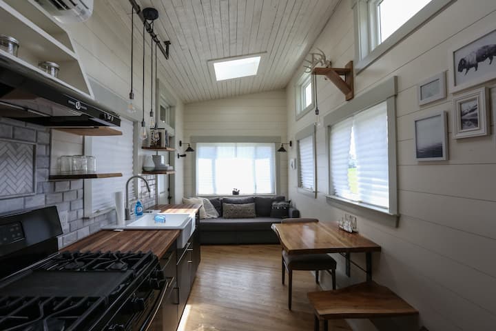 Cozy Tiny Home W/views & Star Gazing - Greer, SC