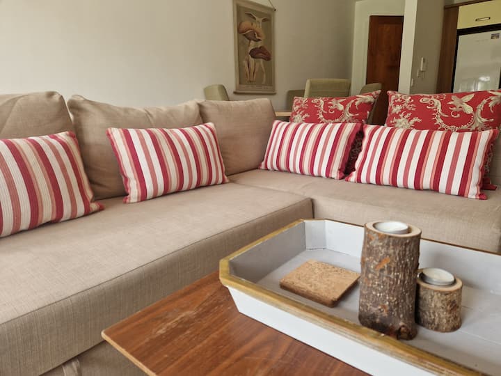 Tranquil Spacious Apartment - Westport, Ireland