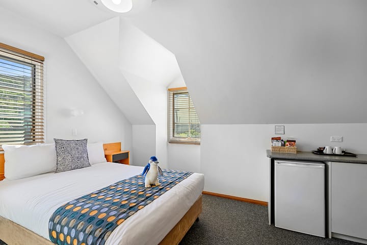 Standard Queen Room - Stanley