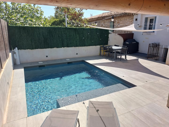 Maison De Village (Luberon) Avec Piscine Privée - Cadenet