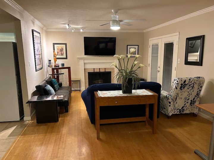 2br/2bath Townhouse Near New Apple Park & Kaiser - Santa Clara