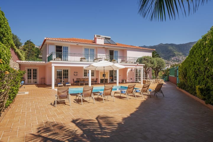Villa Petronella - Funchal