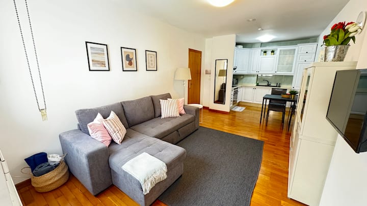 Apartamento En Pleno Centro. Para Vivir La Ciudad. - A Coruña