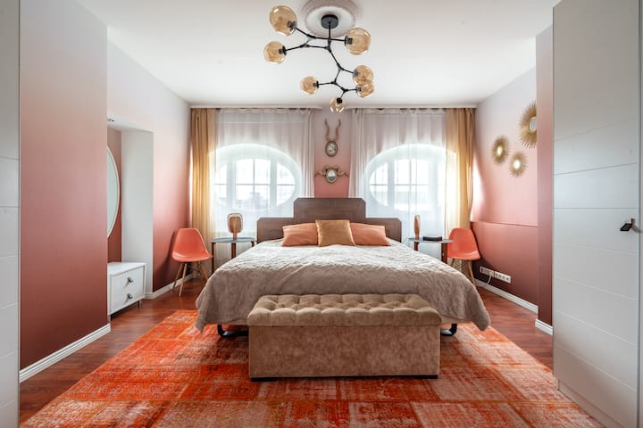 3 Br, Penthouse Apartment With Sauna In Old Town - Tallinn
