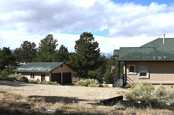 Moose Manor - Westcliffe, CO