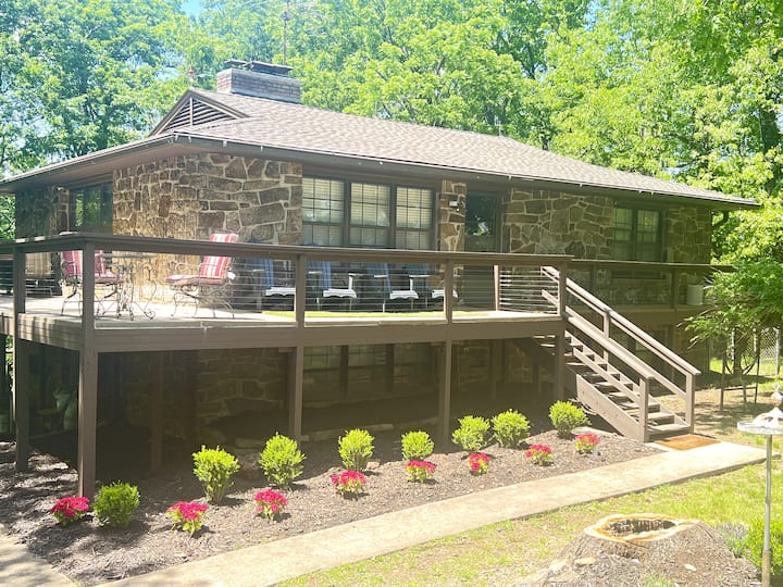 Nature Escape|pond|atv Friendly|sleeps 12+|game Rm - Lake Fort Smith State Park, Mountainburg