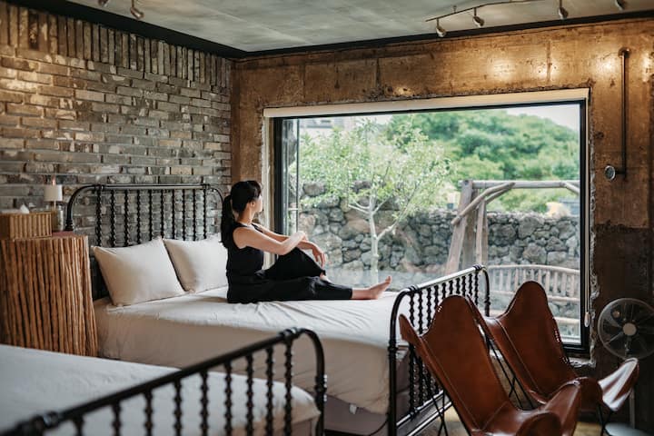 Jeju Yeomong  A Dream You Have While Traveling - 조천읍