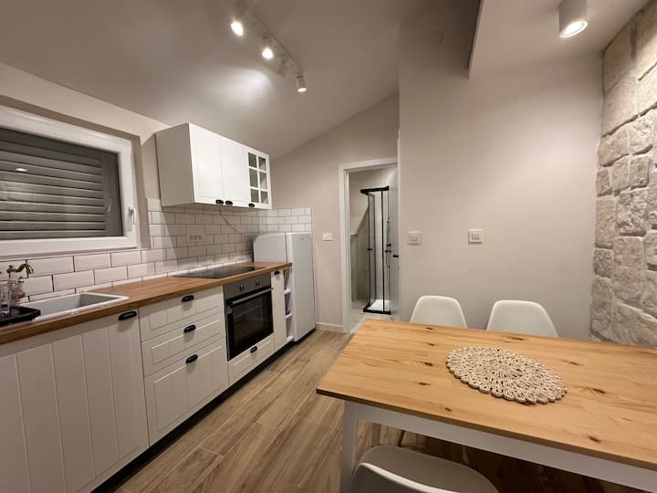 Studio For Four Nemira - Omiš