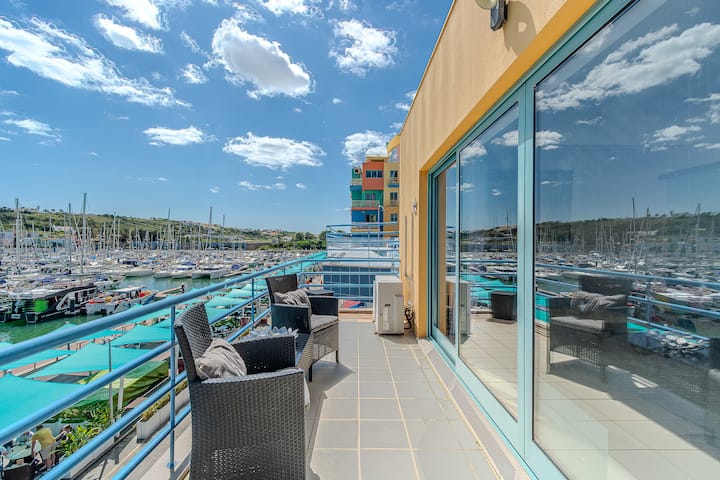 Stylish Marina Bungalow, 2 Bedrooms, Pool Access - Albufeira