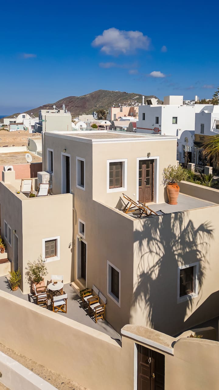 The Ro House - Oia
