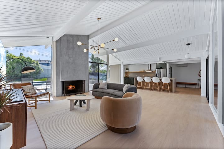 New Mid Century Modern Sanctuary & Pool By Disney - Anaheim, CA