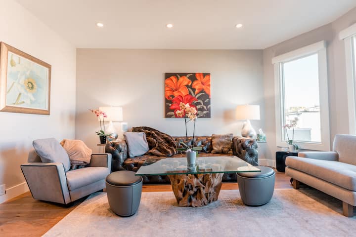 Cheerful Suite W/ View & Garden Near Dolores Park - San Francisco, CA