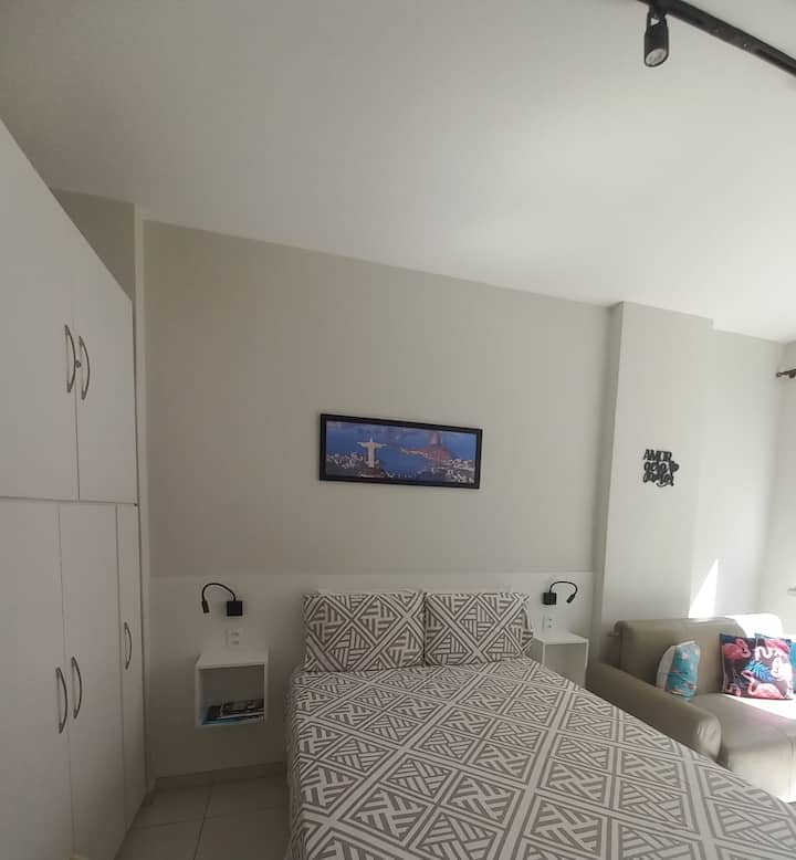 Apartamento Reformado Em Copacabana - Rio de Janeiro