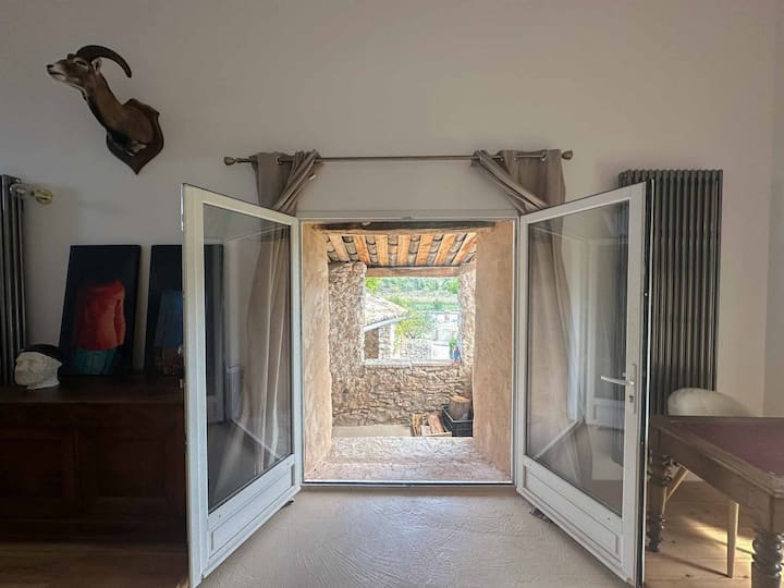 Grande Maison Avec Piscine Dans Le Luberon . - Apt