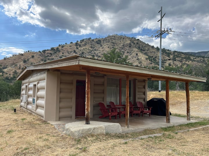 Kaweah Riverside Retreat - Three Rivers, CA