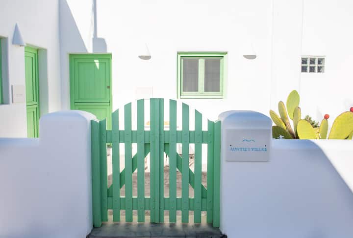 Private 2-home Cycladic Estate | Hot Tub & Sunrise - Santorini