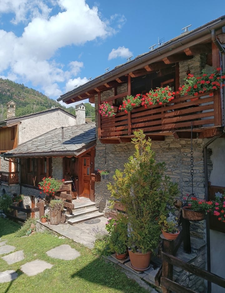 Vacanze Nello Splendore Dei Paesaggi Montani - Saint-nicolas, Italia