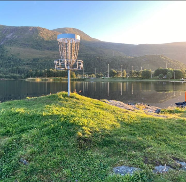 Hus Ved Vasset Idrettspark - Langevåg - Ålesund