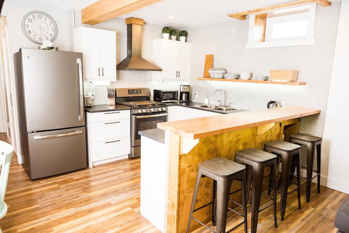 Rae's Retreat - Cape Breton Island