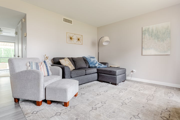 Scottsdale Townhome - Walk To Old Town! - Scottsdale, AZ