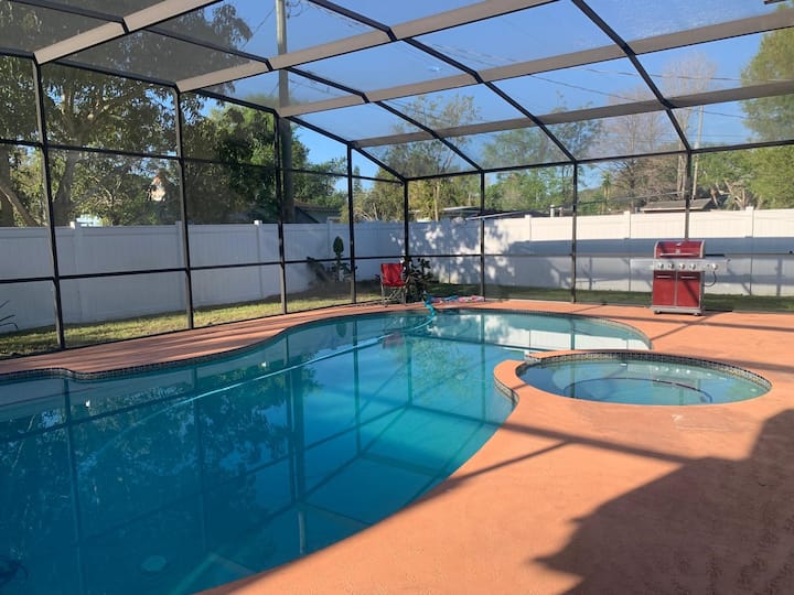 Orlando Home With Pool Near Disney - Orlando, FL
