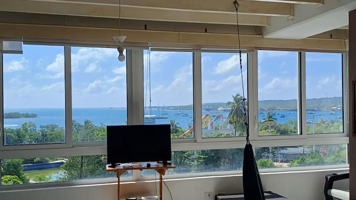 Cómodo Apartamento Con Vista Al Mar, Bahia Fragata - San Andrés