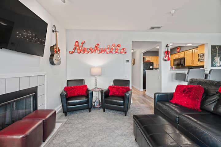Broadway/bars/2 Kings/walk To All/prime Location - Hendersonville, TN