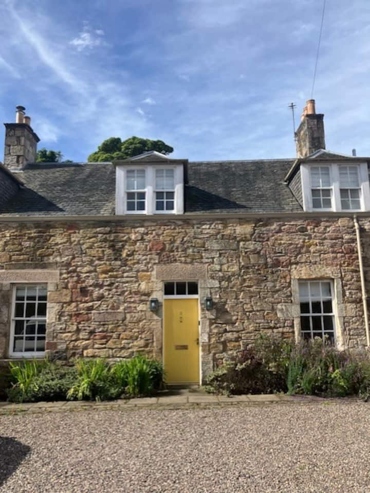 No 2 Stable Yard, Wemyss Castle Estate - Fife
