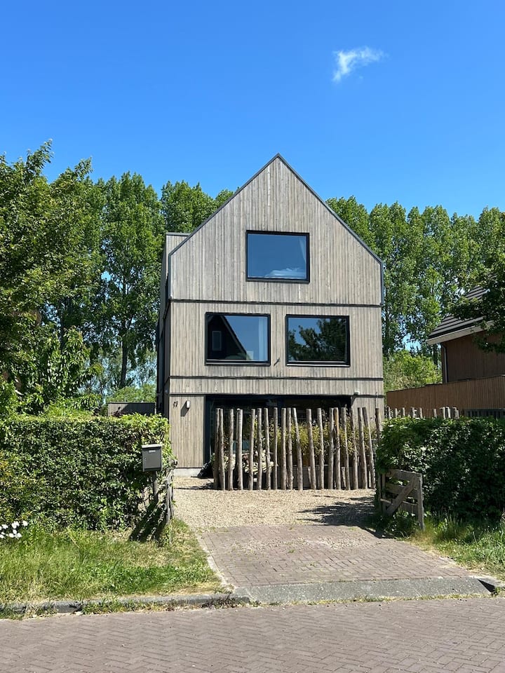 New Detached Villa With Gym And Workplace (210 M2) - Amsterdam