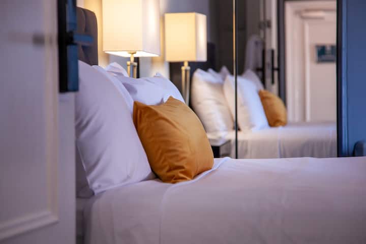 Potts Point Double Room - Sydney