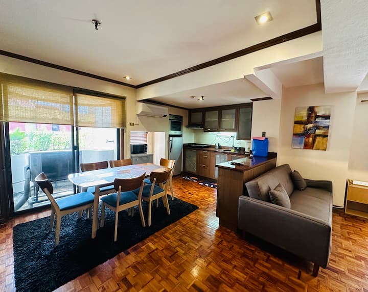Suite 1br 55sqm Split A.c., Fiber & Netflix (1704) - Makati