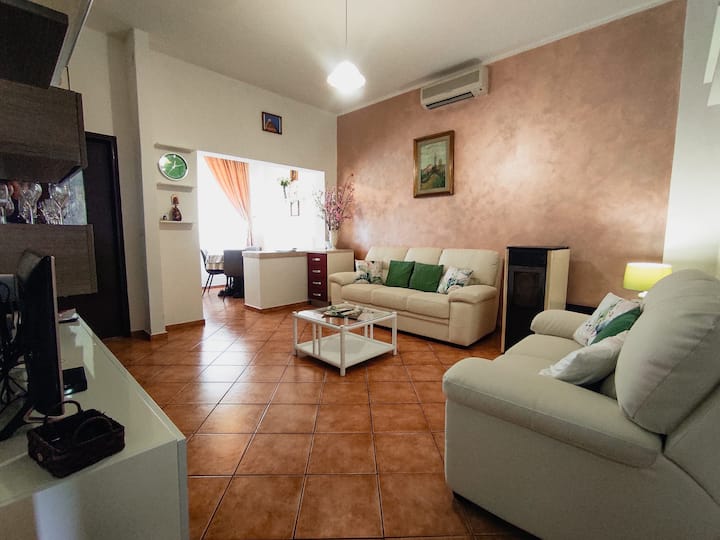 Casa Giulia Al Centro Di Olbia.codice Iun P4011 - Olbia