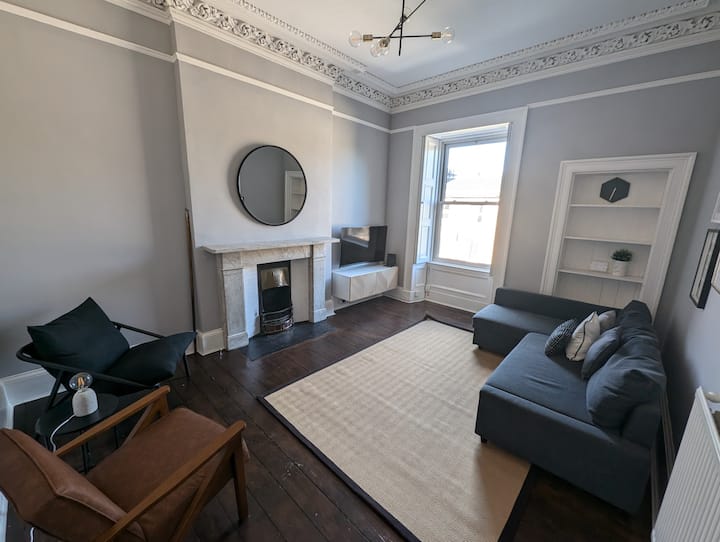 Spacious Flat In Central Edinburgh Location - Édimbourg
