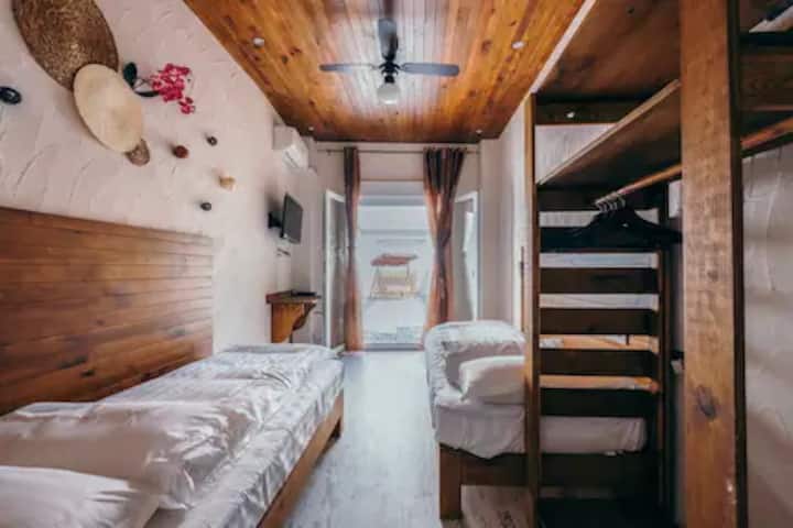 Bergamot House Double Suite - Valencia