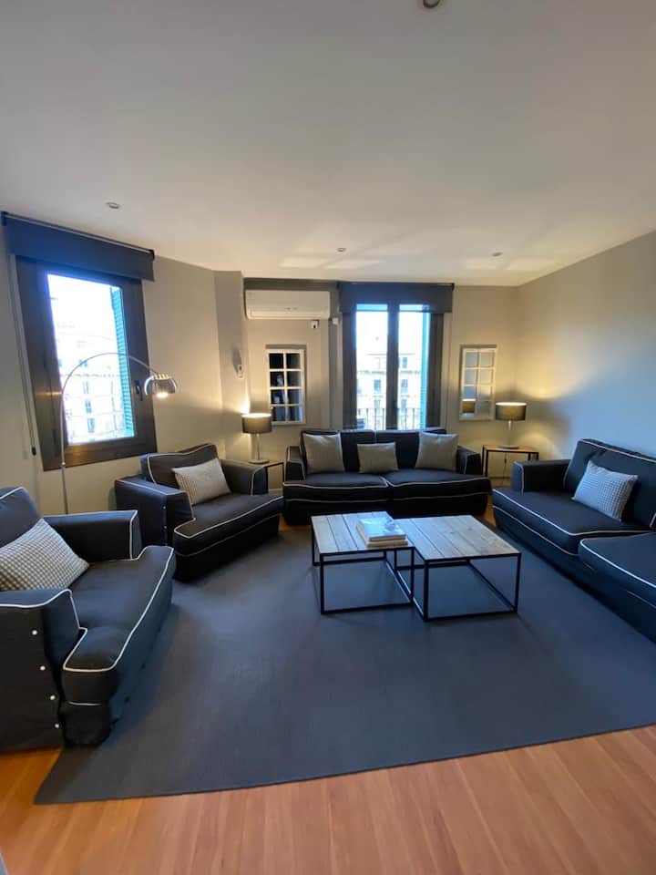 Family Apartment   10 Pax Centro De Barcelona - Barcelona