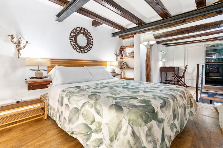 El Born Apartment Long Term In Barcelona - Barcelone