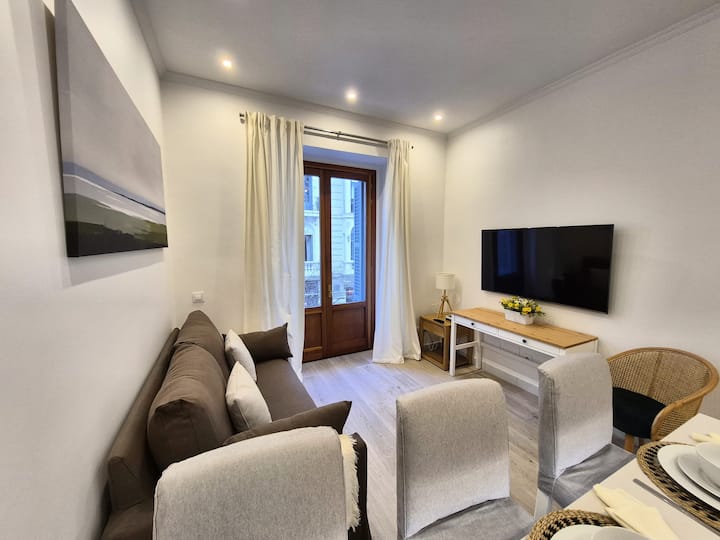 Plaza De España Ii - Downtown Madrid - Madrid