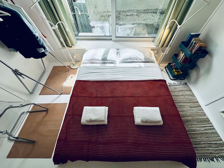 Athens Urban Surfer's Homely Syntagma Studio - Atina