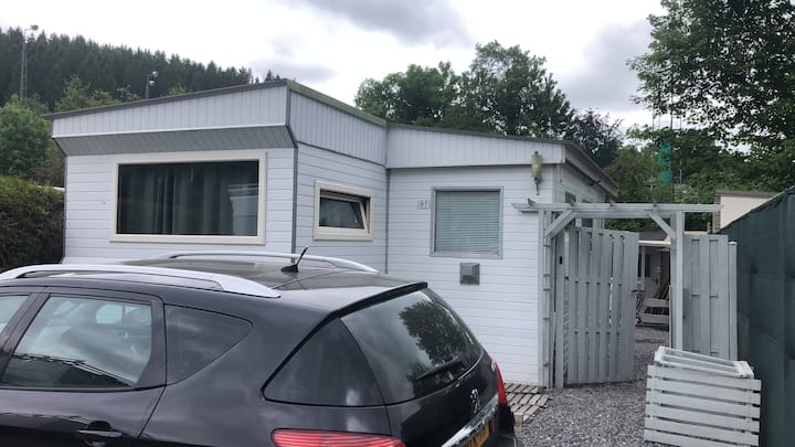 Bij Rivier Chalet In Ardennen - Stavelot