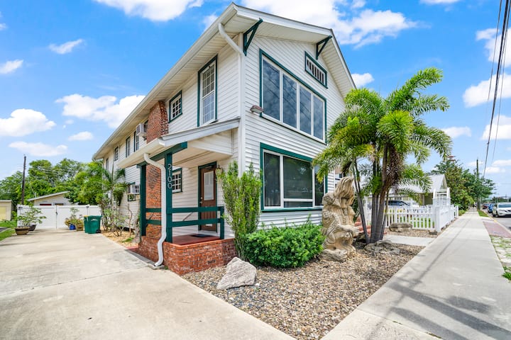 Downtown Loft _ Steps To Restaurants & Nightlife - Melbourne, FL
