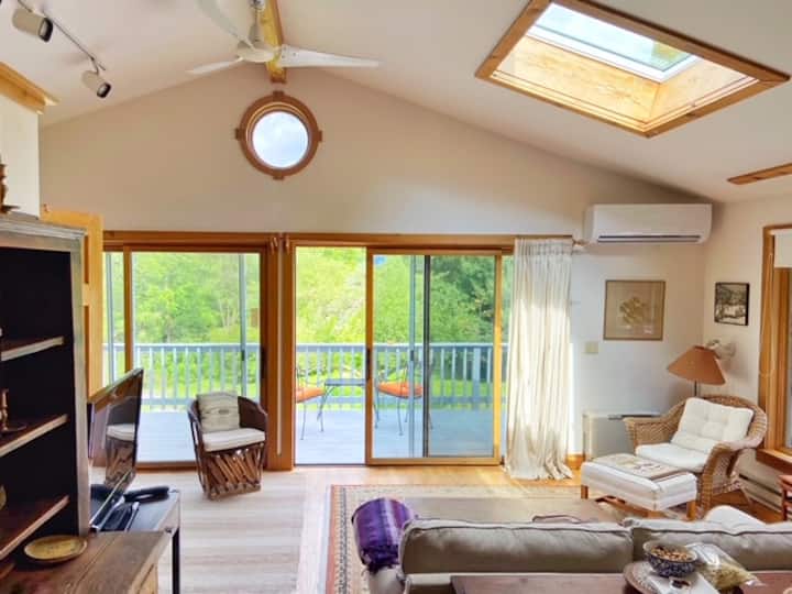 Sunrise Annex - Private Apartment - Massachusetts