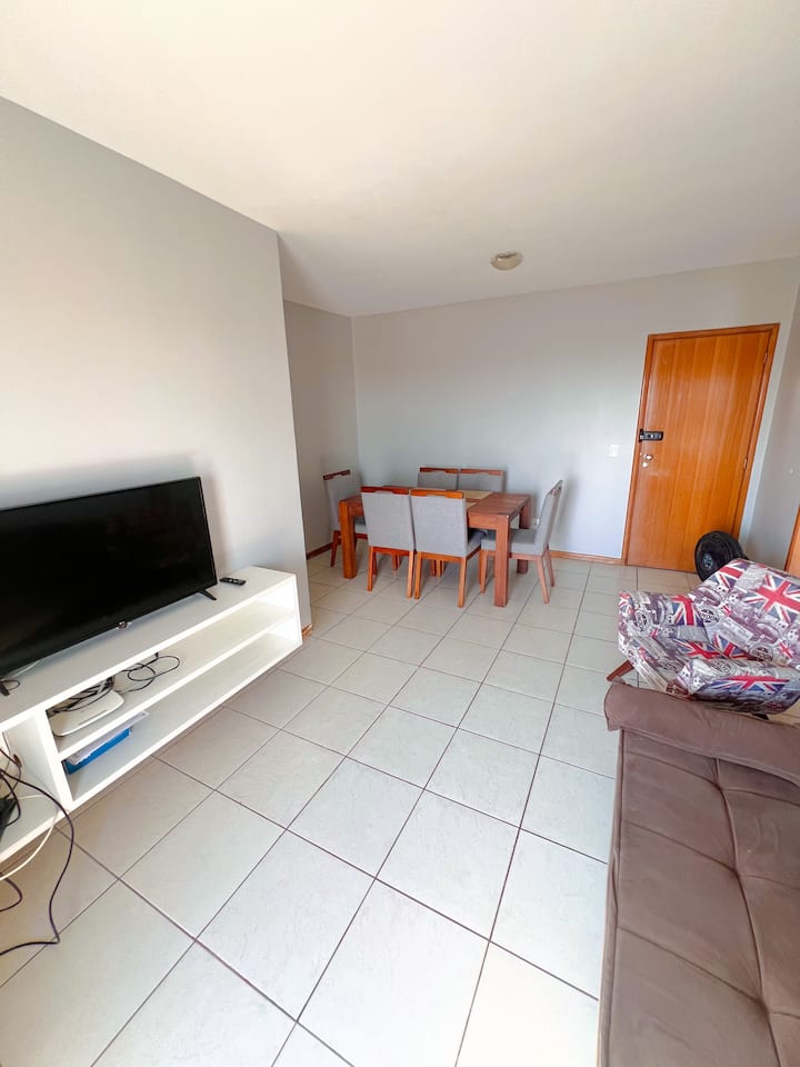 2q C/ Ar E 2 Banheiros No Setor Bueno - Goiânia