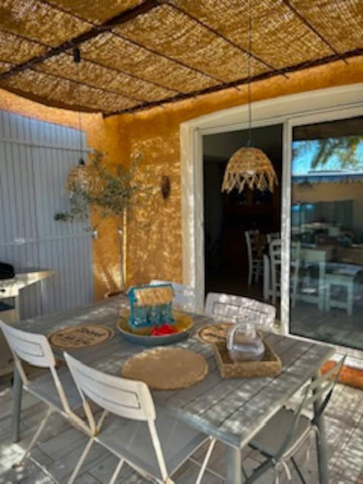 Villa  Plage Calmewifi,piscinechauffée Privée  6x3 - Plage Port-La-Nouvelle